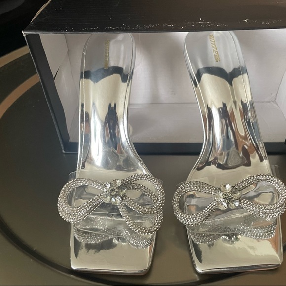 PrettyLittleThing | Shoes | Plt Bow Heels | Poshmark
